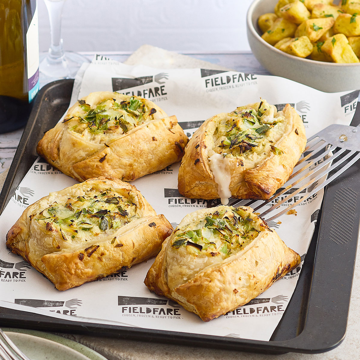 Chicken, Ham & Leek Parcel - Fieldfare